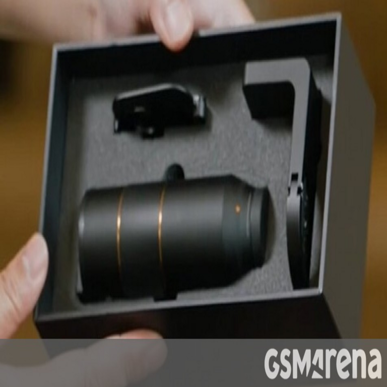 Este es el kit de teleconvertidor profesional de Oppo y Hasselblad ...